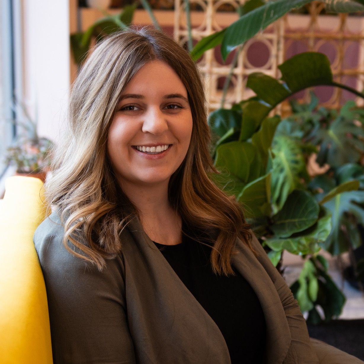 RE/MAX Bayshore Roster