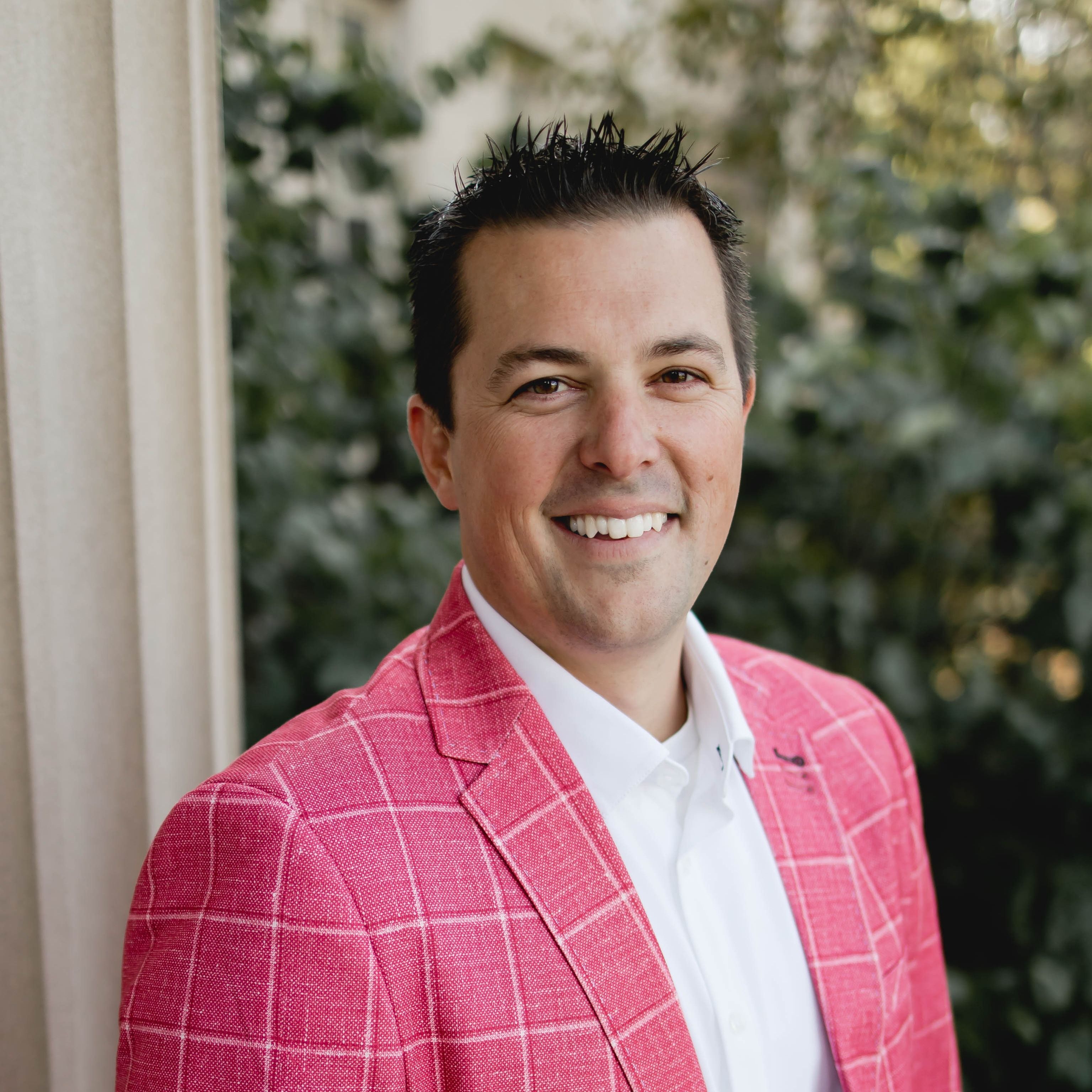 RE/MAX Real Estate Center Roster
