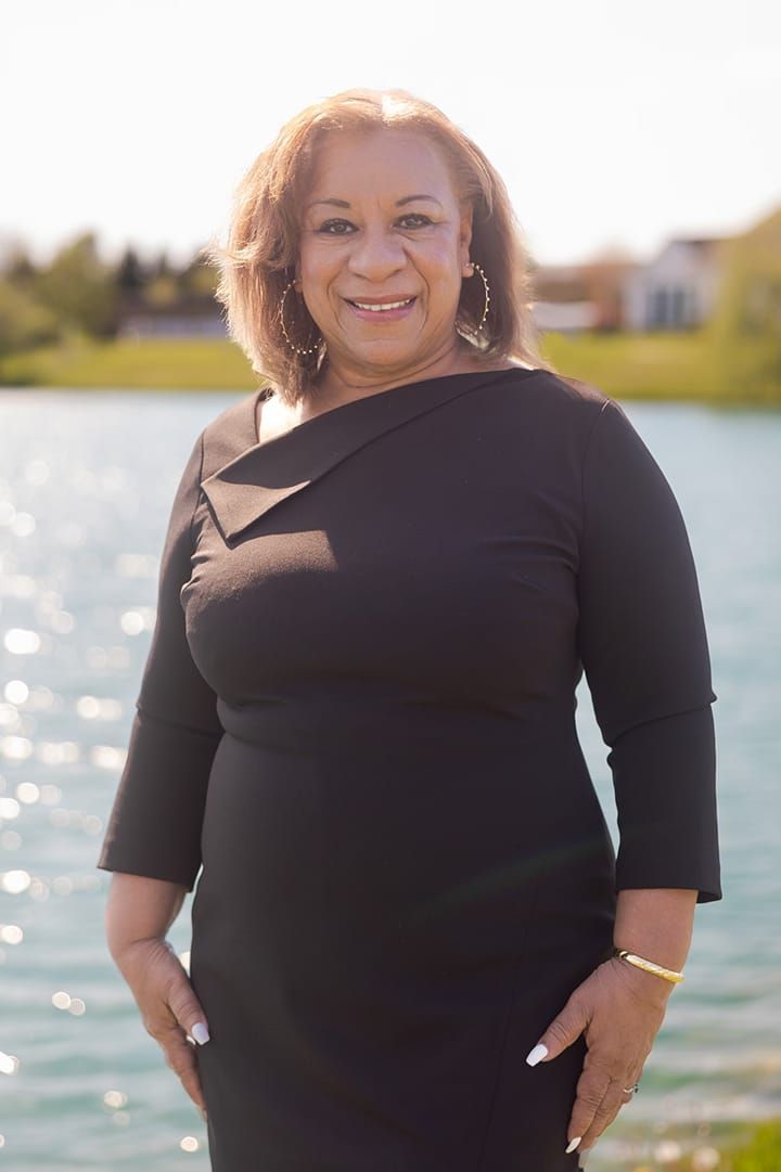 Huff Realty - Company Roster