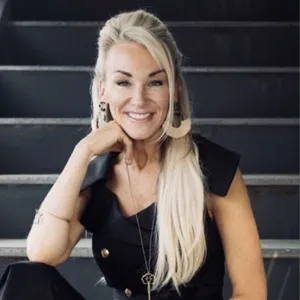 Laura Brammer, Berkshire Hathaway HomeServices C. Dan Joyner, REALTORS ...